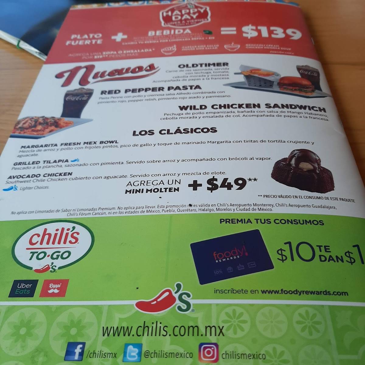 Menu at Chili´s fast food, Puerto Vallarta
