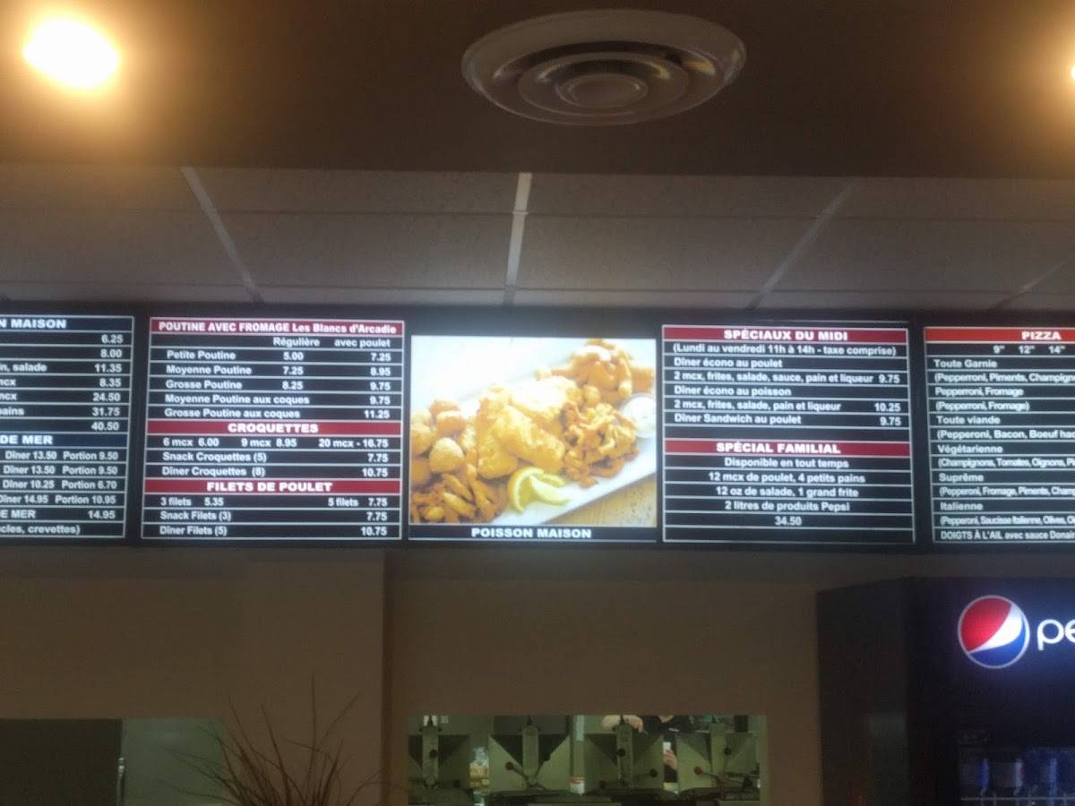 Menu at Dixie Lee fast food, Caraquet
