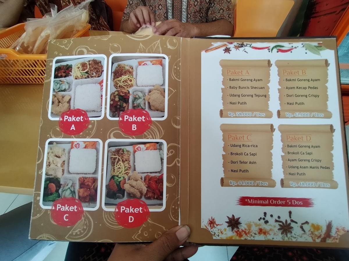 Menu at Golden Resto restaurant, Kudus, Jl. Jend. Sudirman No.95