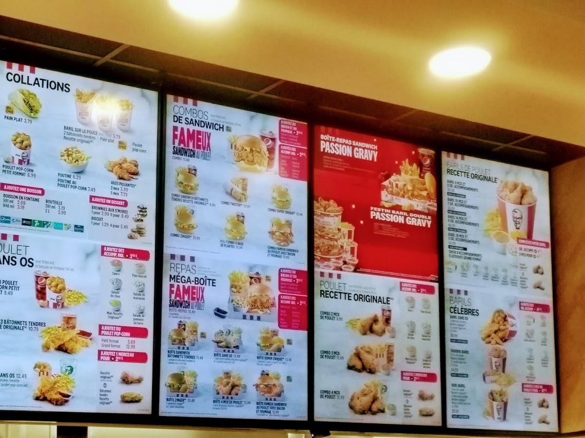 Menu au PFK fast food, Québec, 581 Wilfrid-Hamel Blvd