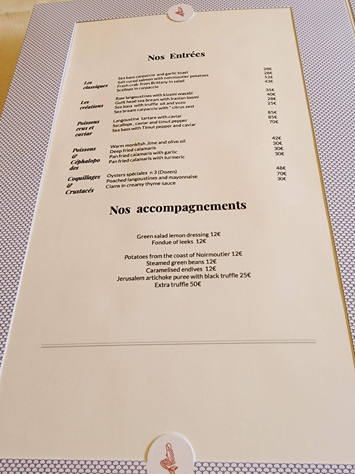 Menu au Le Duc restaurant, Paris, 243 Bd Raspail