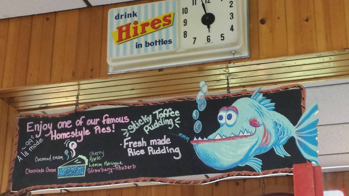 Menu at Archie's Fish & Chips restaurant, London, 153 Wharncliffe Rd S