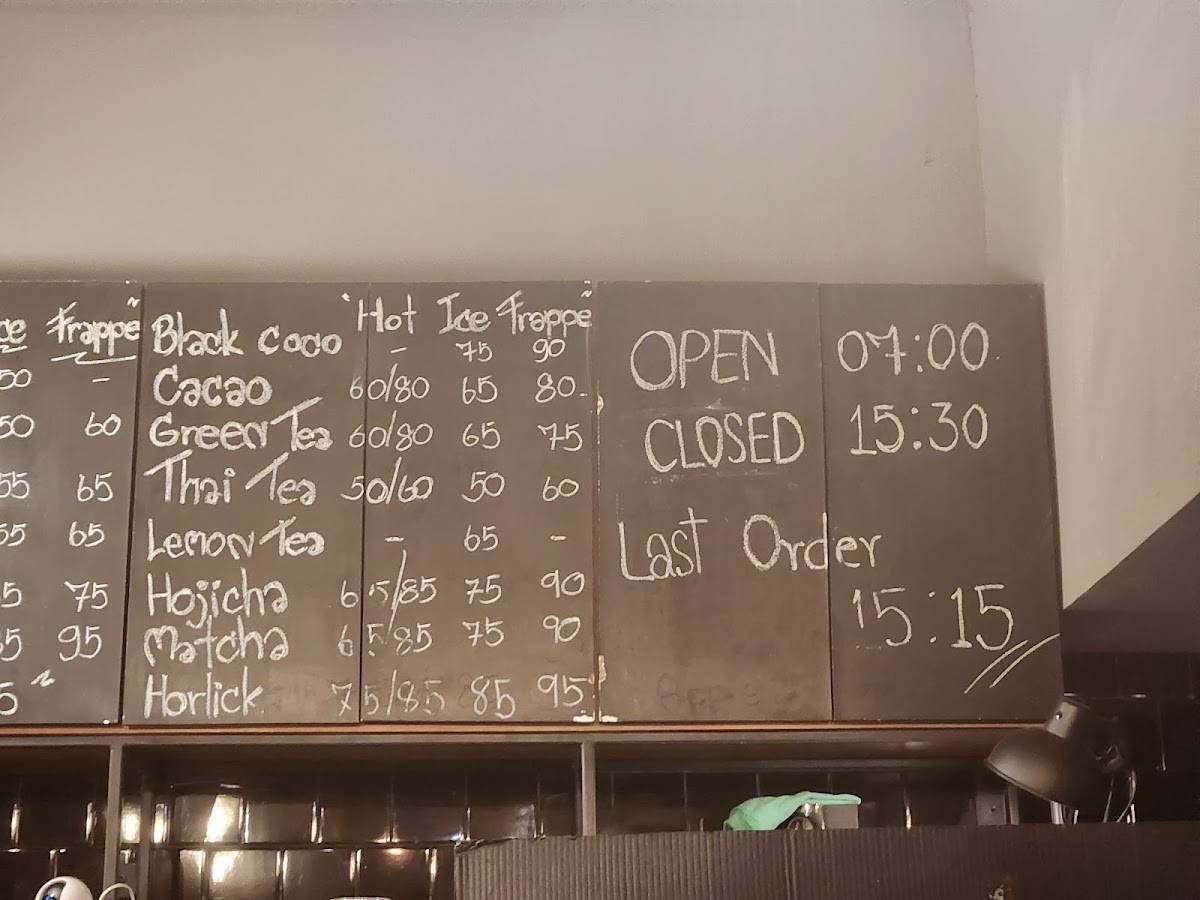 Menu at mama cafe@centralwOrld, Bangkok
