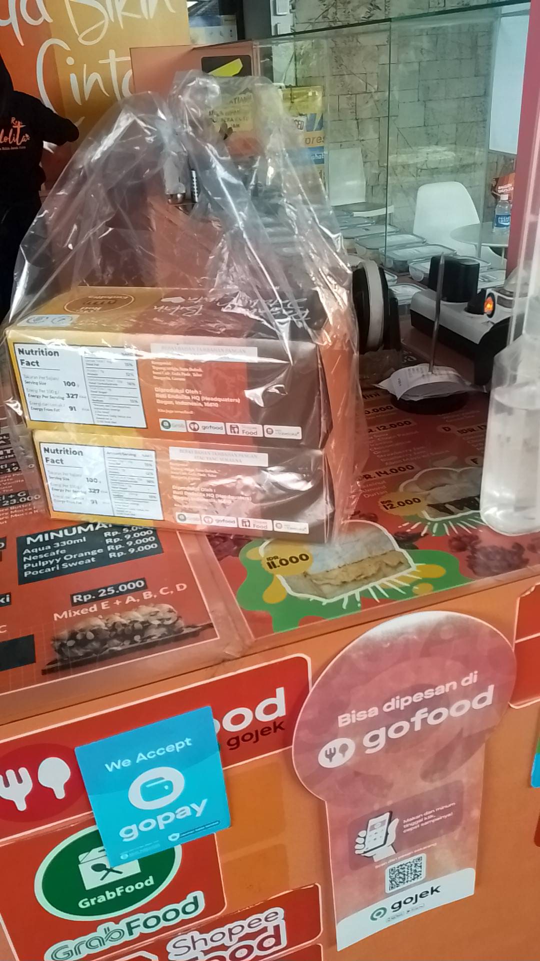 Carta de Roti Endolita Bogor Baru - Makanan, Roti Khas Bogor, Oleh ...