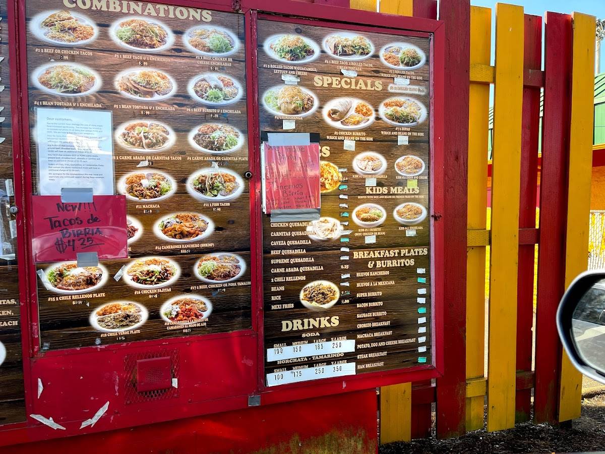 Menu at Super Oscar's Mexican Food restaurant, Newport
