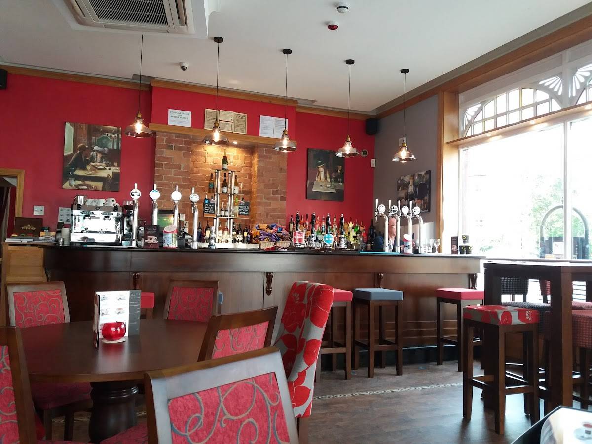 Menu at The Temple Bar Llandrindod Wells, Llandrindod Wells