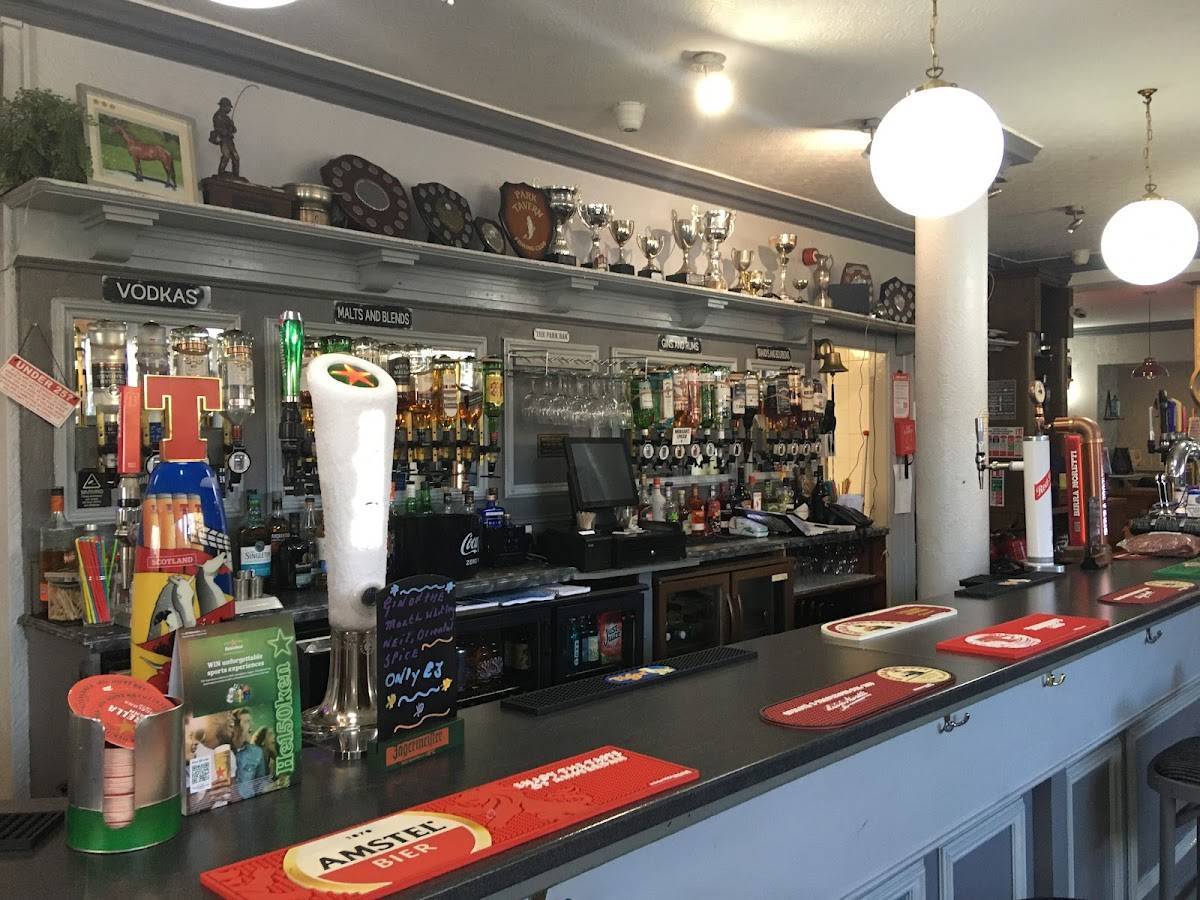 Menu at The Park Bar, Clydebank, 421-423 Dumbarton Rd