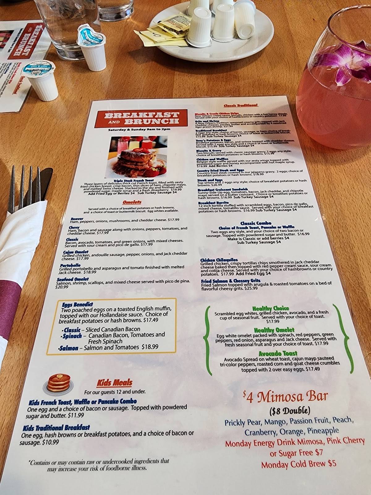 Menu at Classic Eats pub & bar, Burien