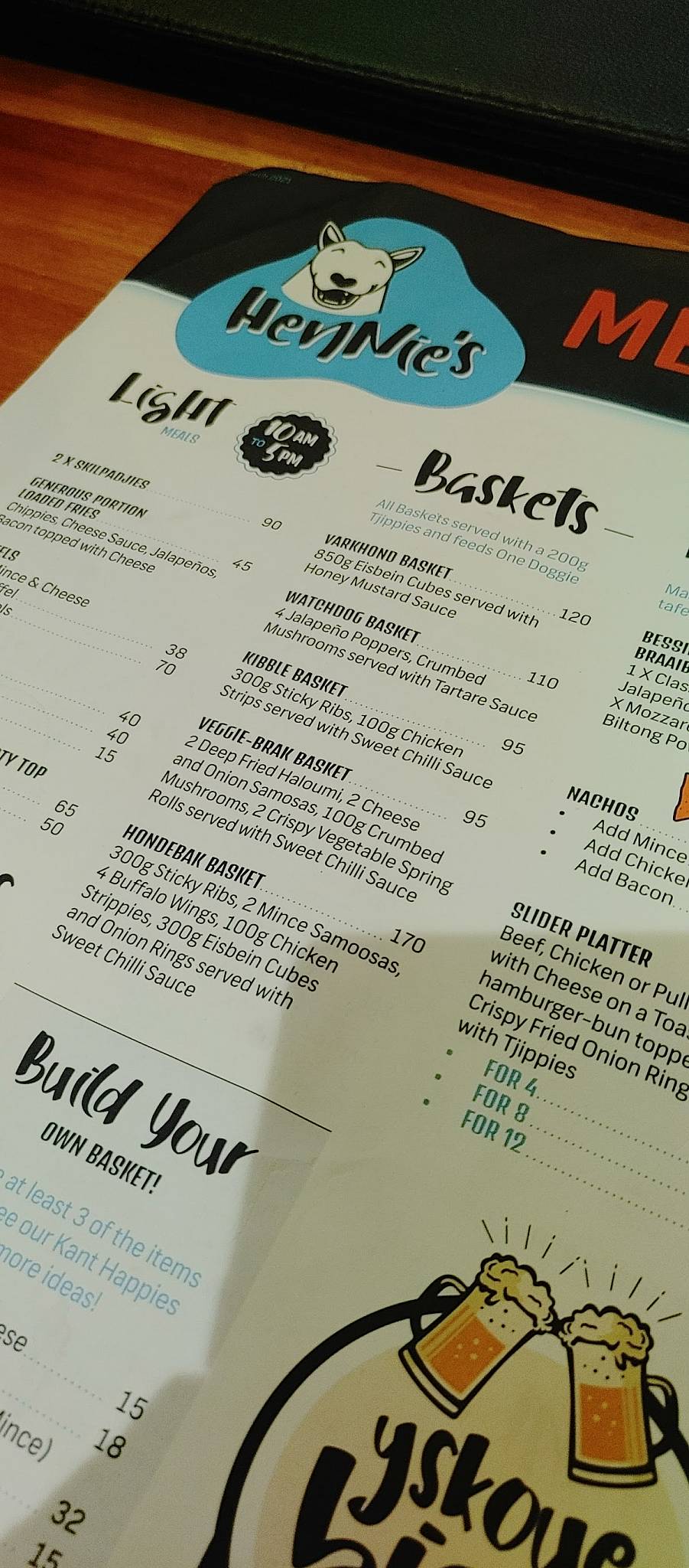 Menu at Hennie's Middelburg Restaurant, Middelburg