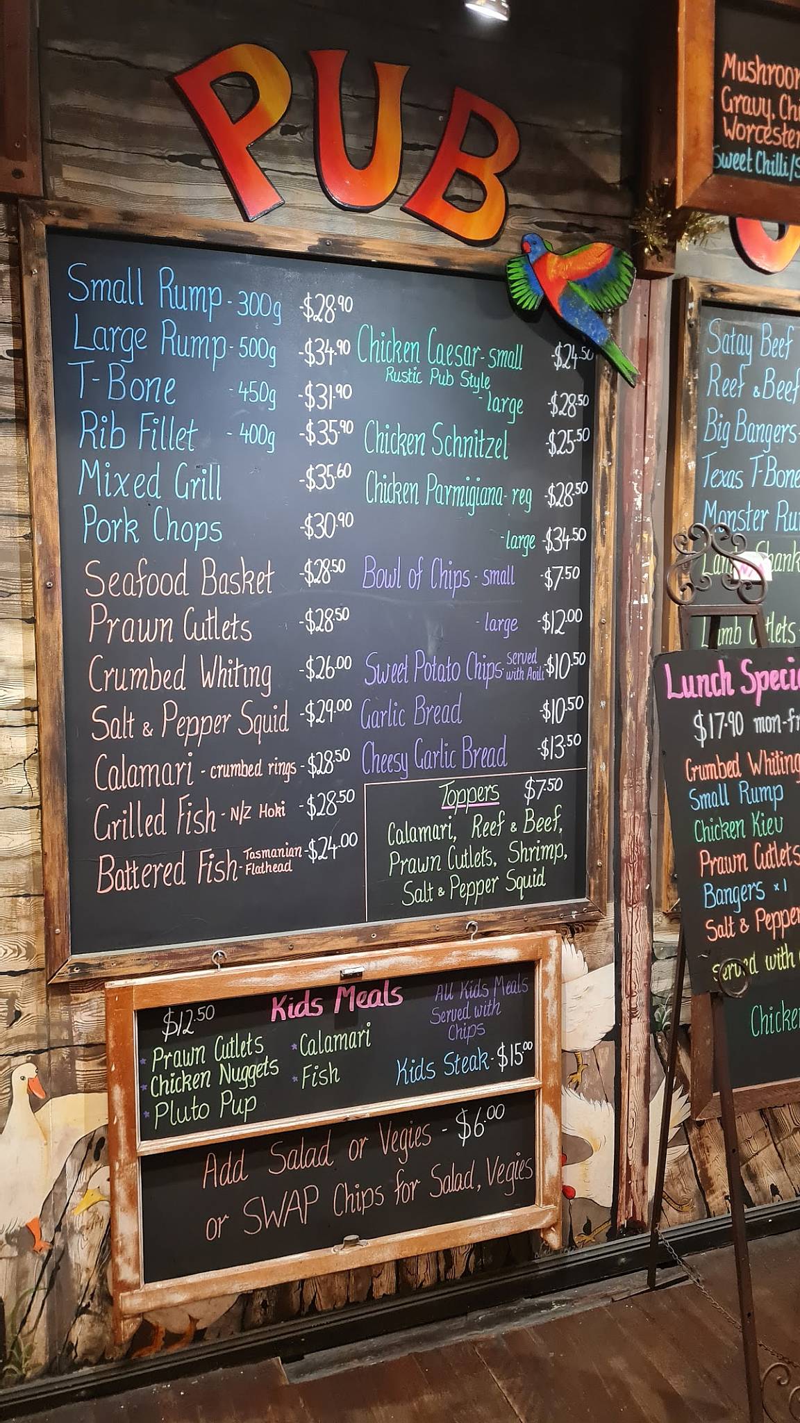 Menu at Meringandan Hotel pub & bar, Meringandan