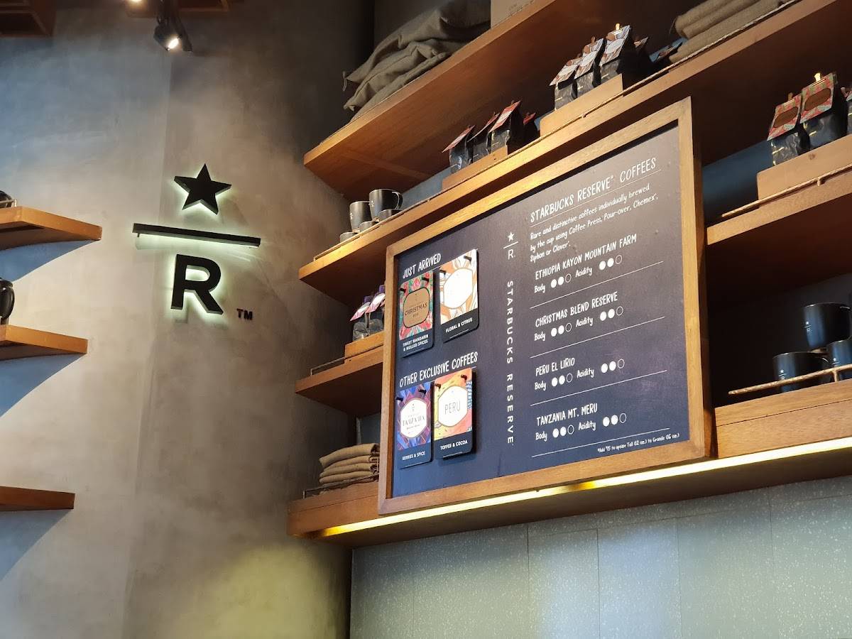 Menu at Starbucks Reserve cafe, Pasay, S Maison