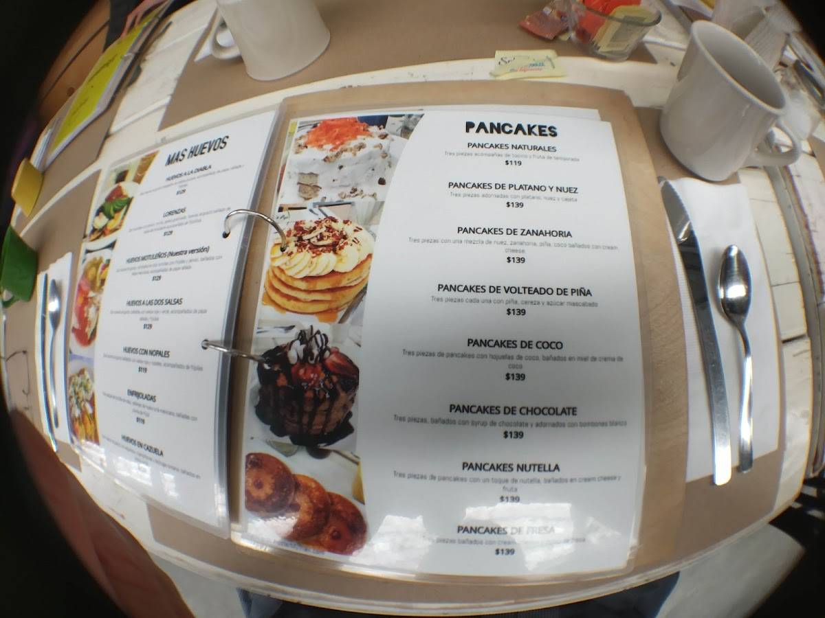 Menu at Segundo Piso Restaurant, Mexicali