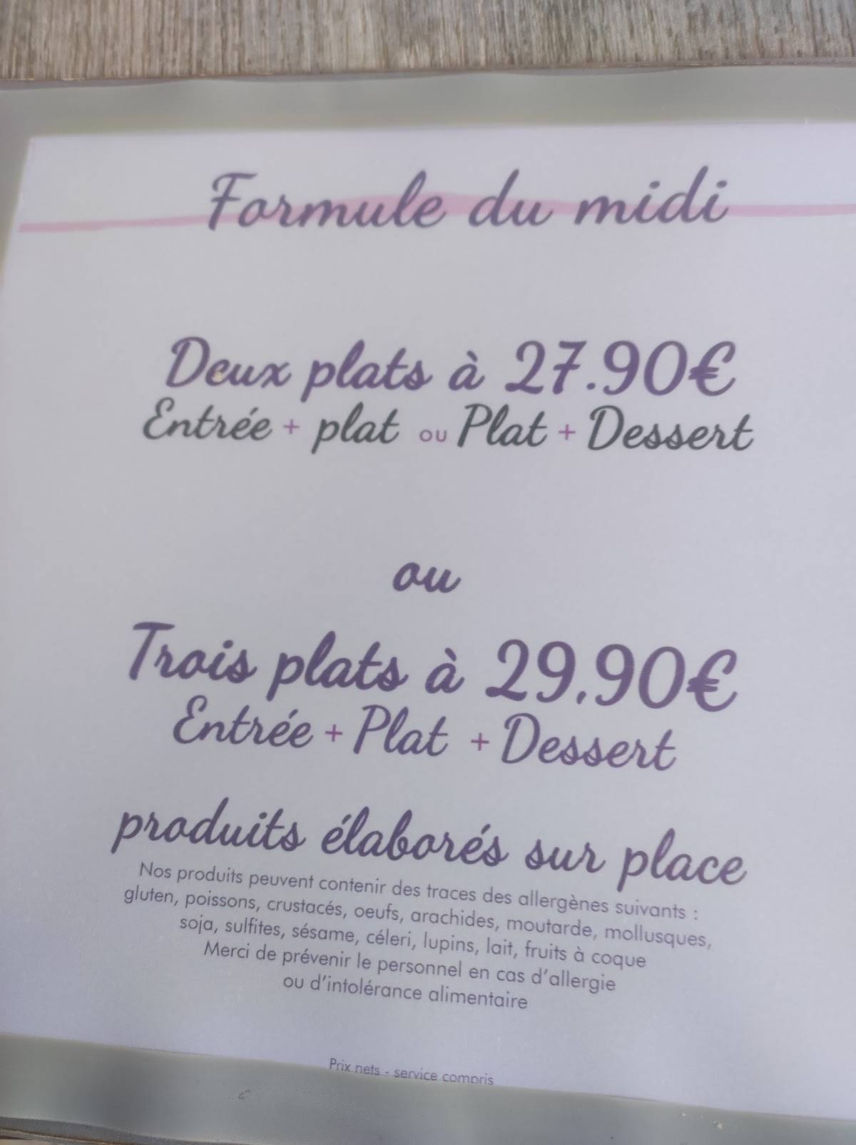 Menu au le lodge restaurant, Le Lavandou, 18 Avenue des Prés Boulevard ...
