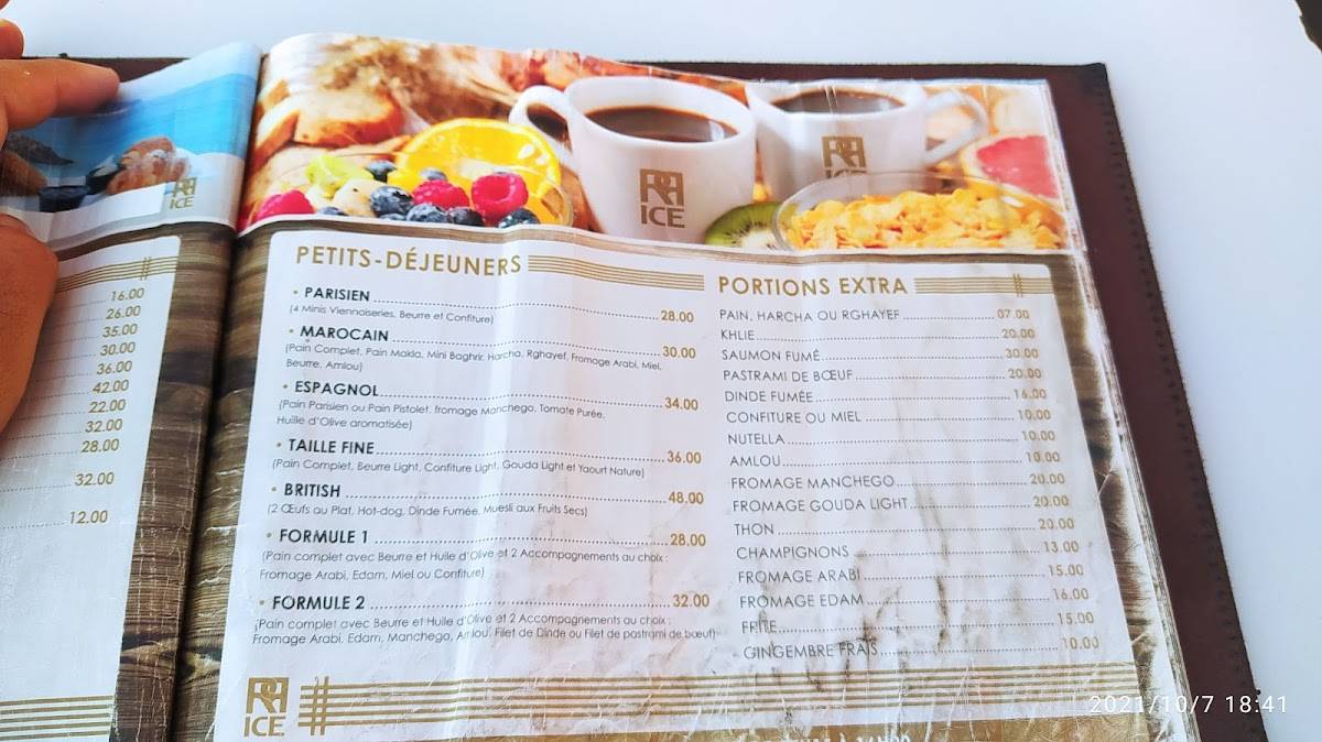 Menu au Cafe RR Ice, Tanger, Q6QR+827