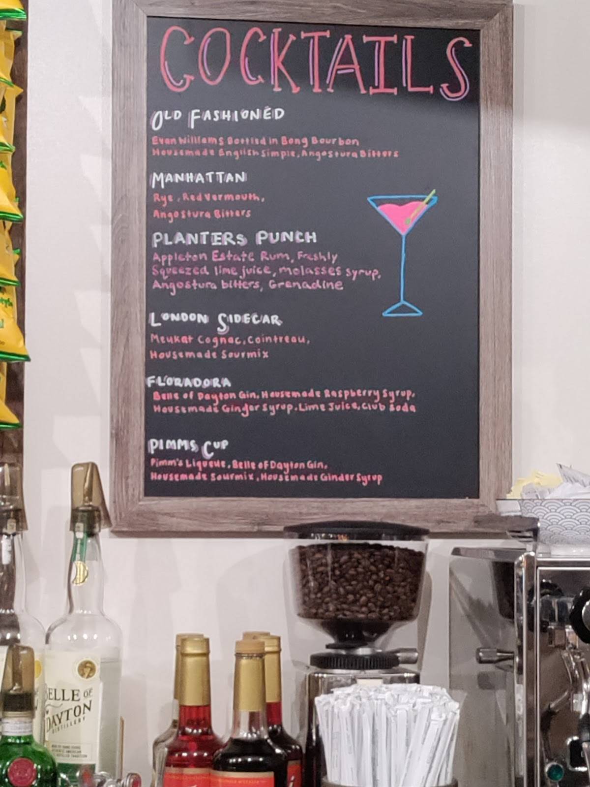Menu at The Last Queen pub & bar, Enon