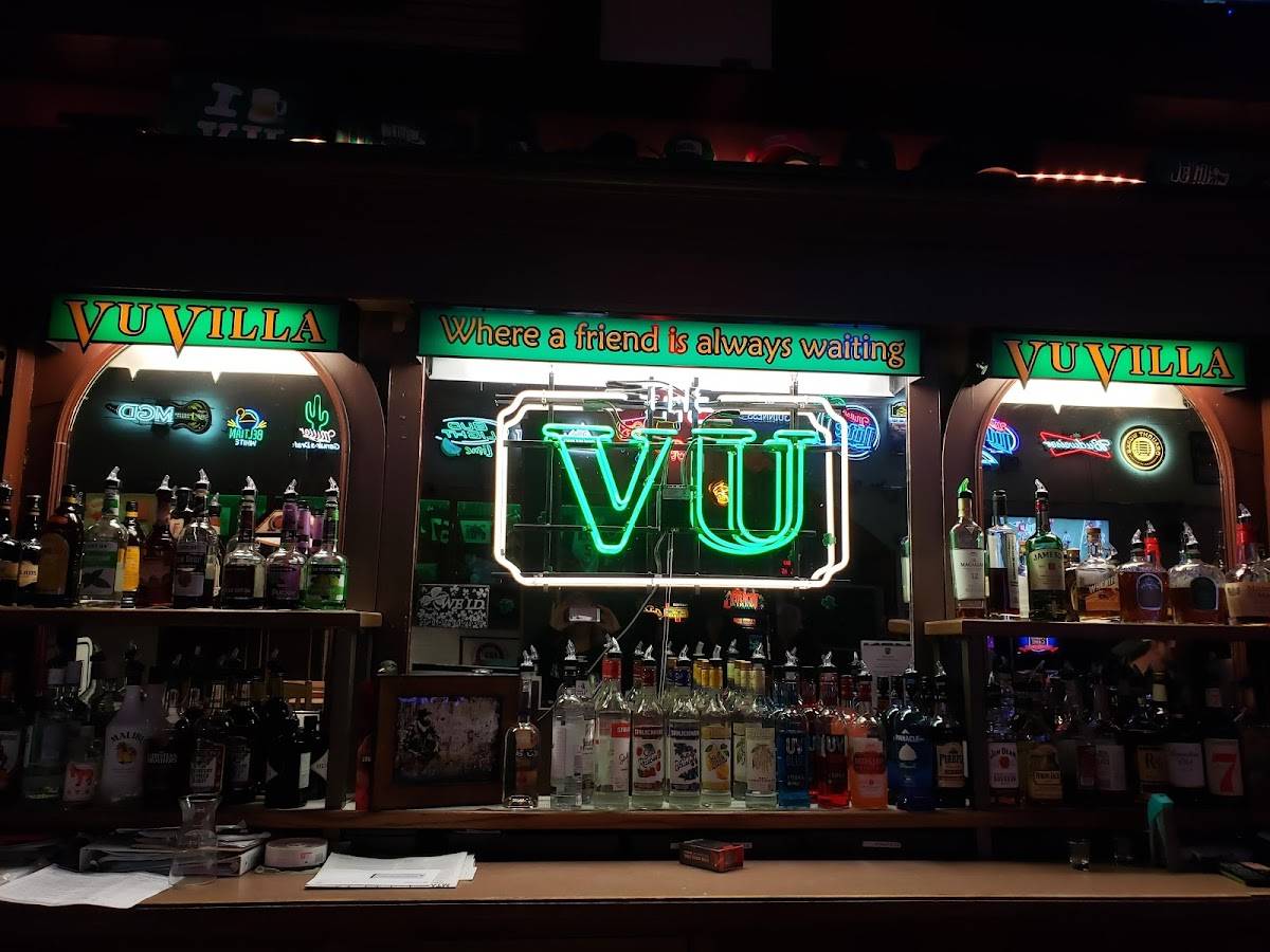 Menu at Vu Villa Pizza pizzeria, Butte