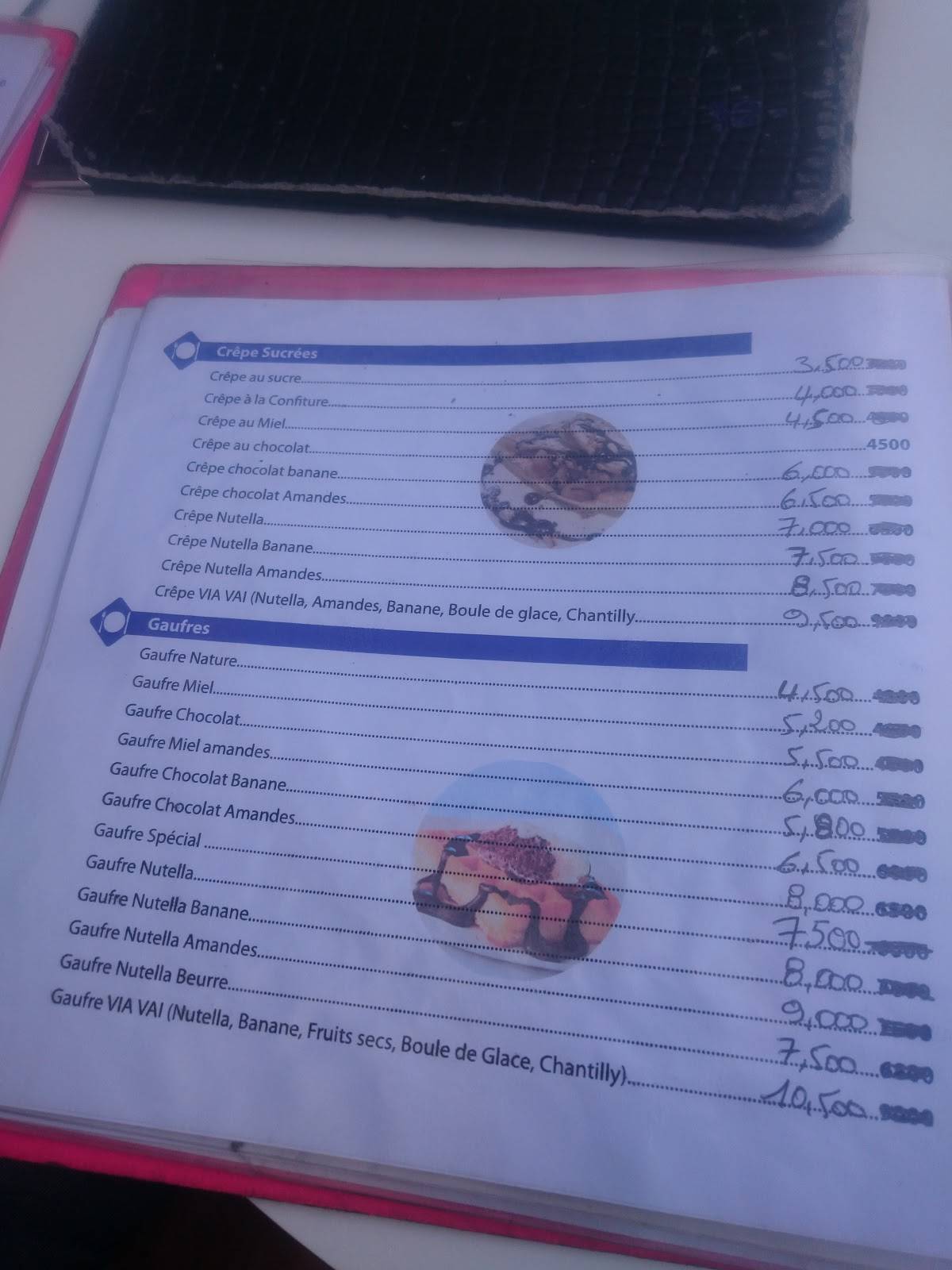 Menu au Via Vai café, Tunis, V578+6C8