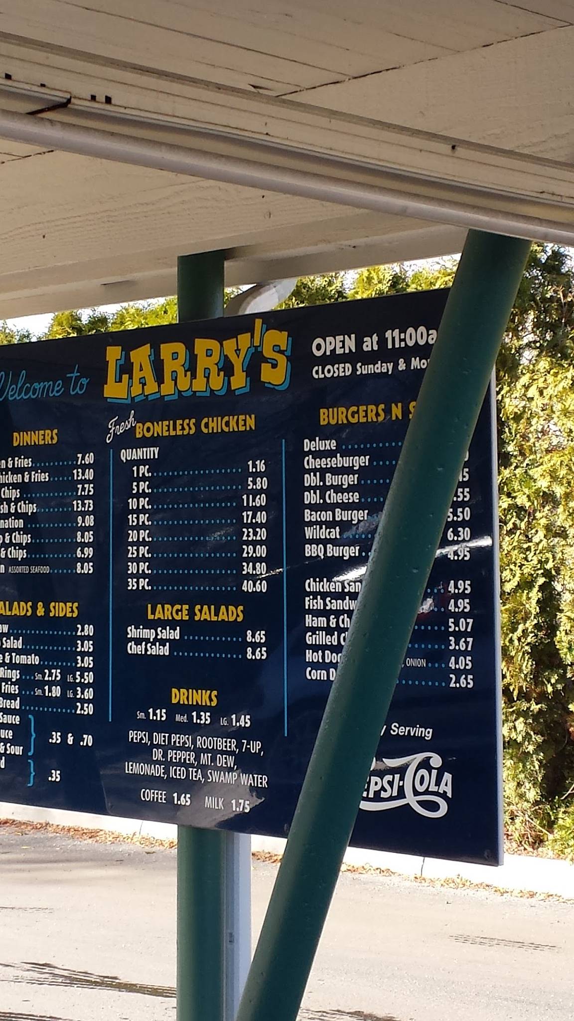 Menu at Larry's Drive In fast food, East Wenatchee