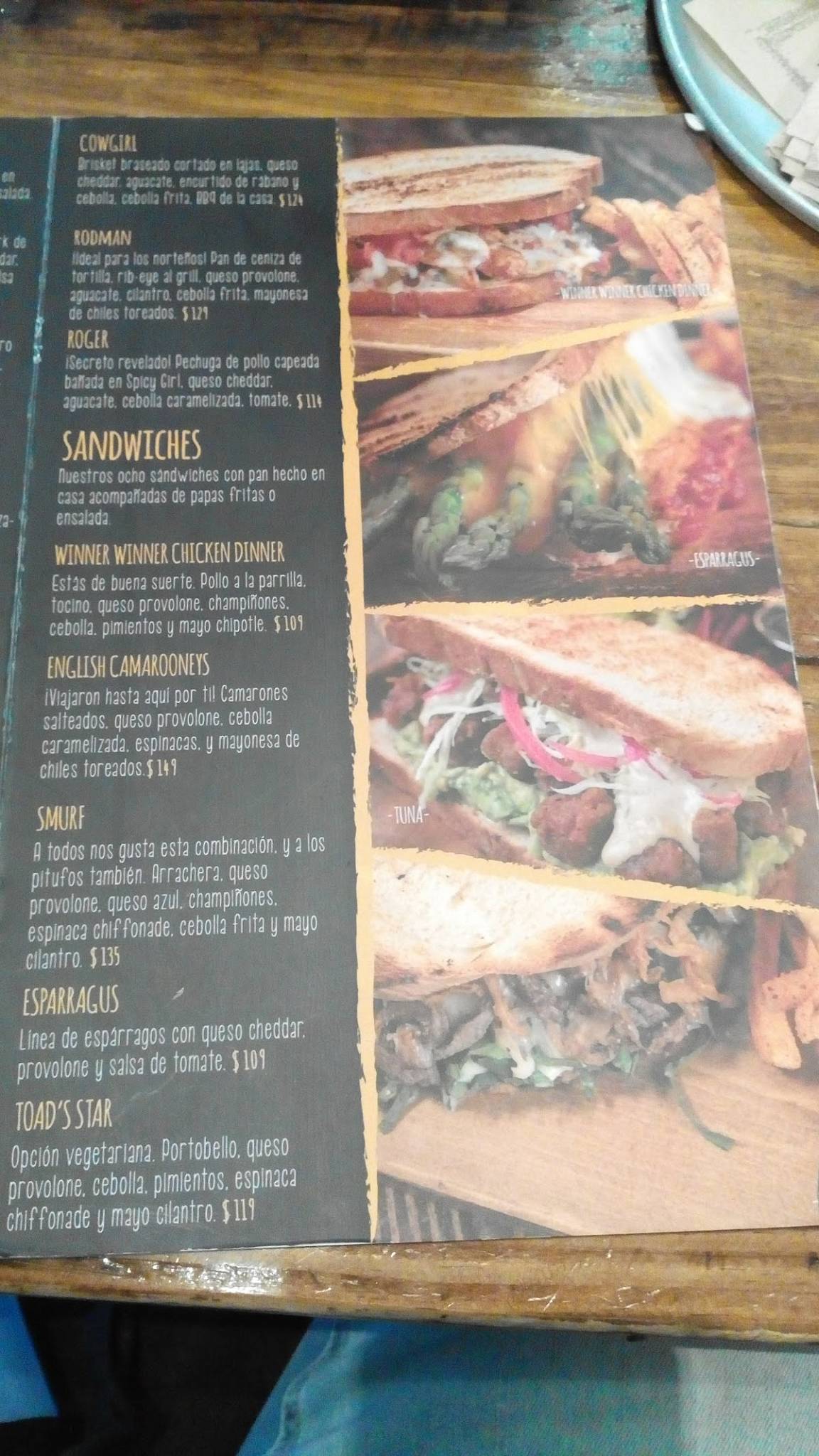 Menu at Muncher House Tec pub & bar, Monterrey, Av. Eugenio Garza Sada ...