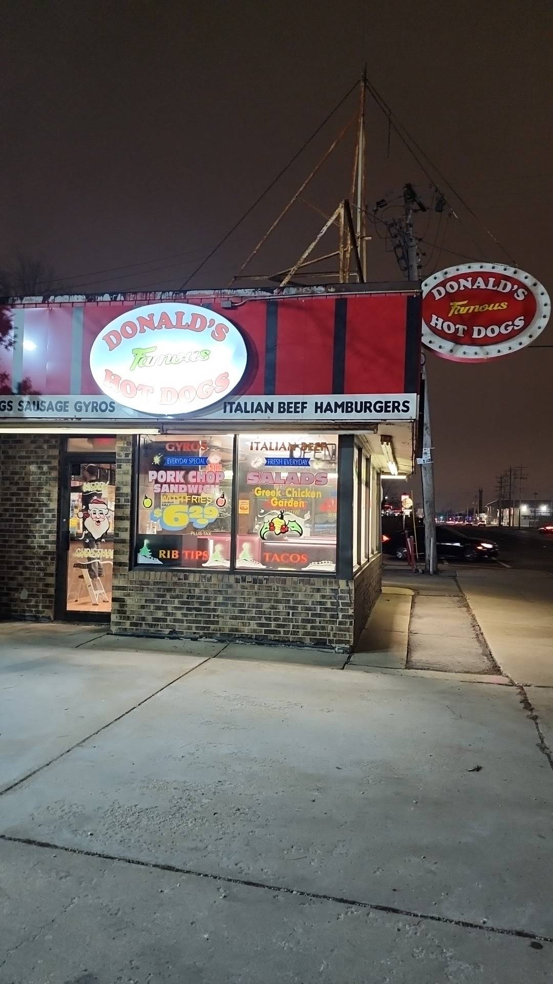 Menu at Donald's Famous Hot Dogs restaurant, Chicago, S Central Ave