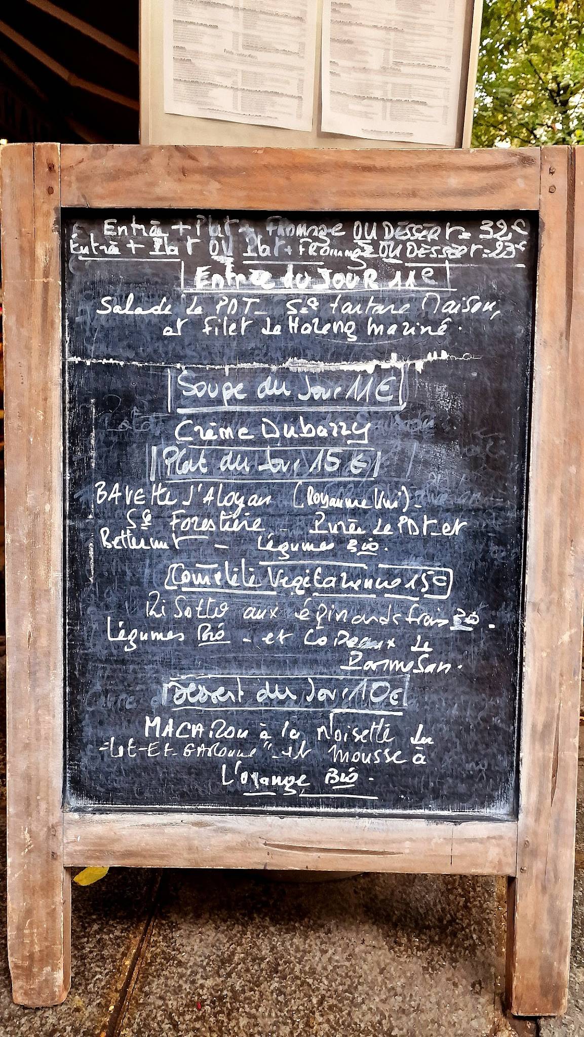 Menu at Les Philosophes restaurant, Paris, 28 Rue Vieille-du-Temple