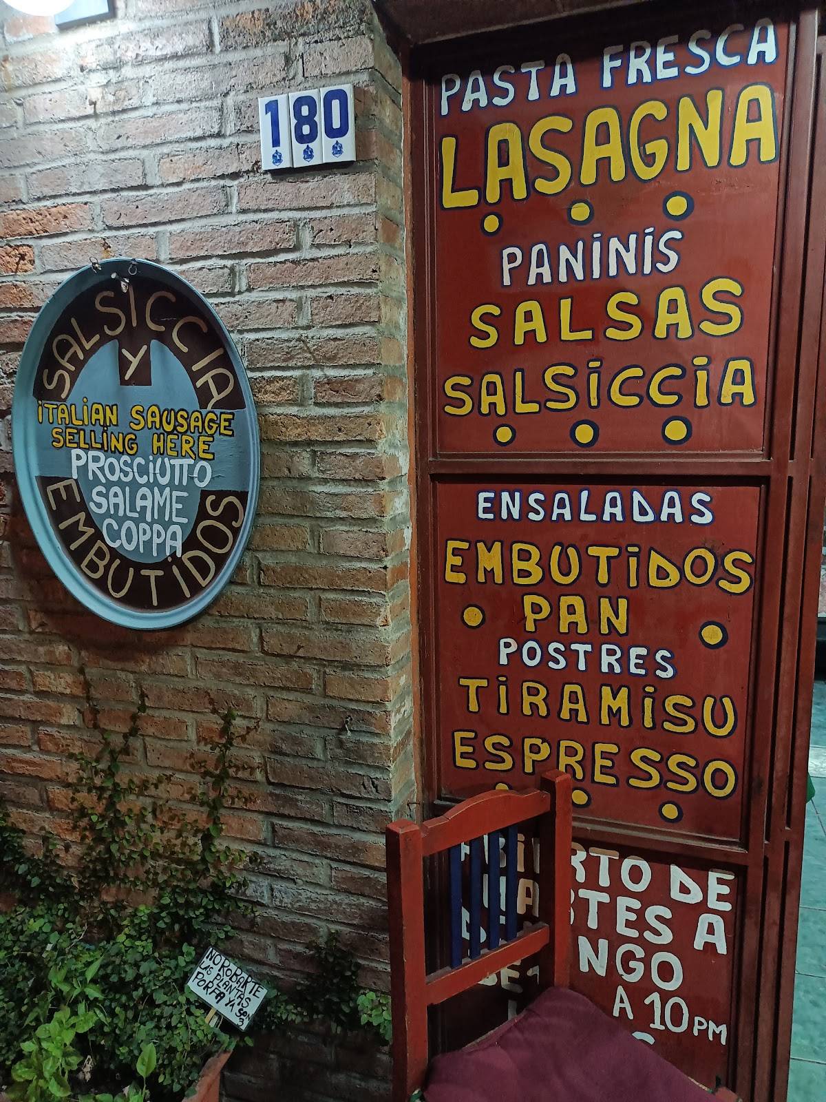Menu at Magna Magna restaurant, Puerto Vallarta