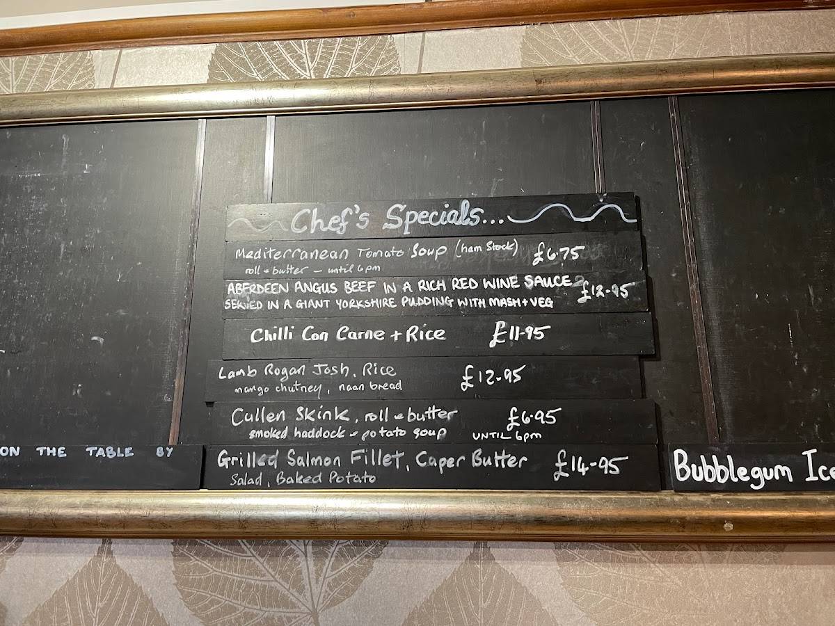 Menu at The middle inn pub & bar, Bamburgh