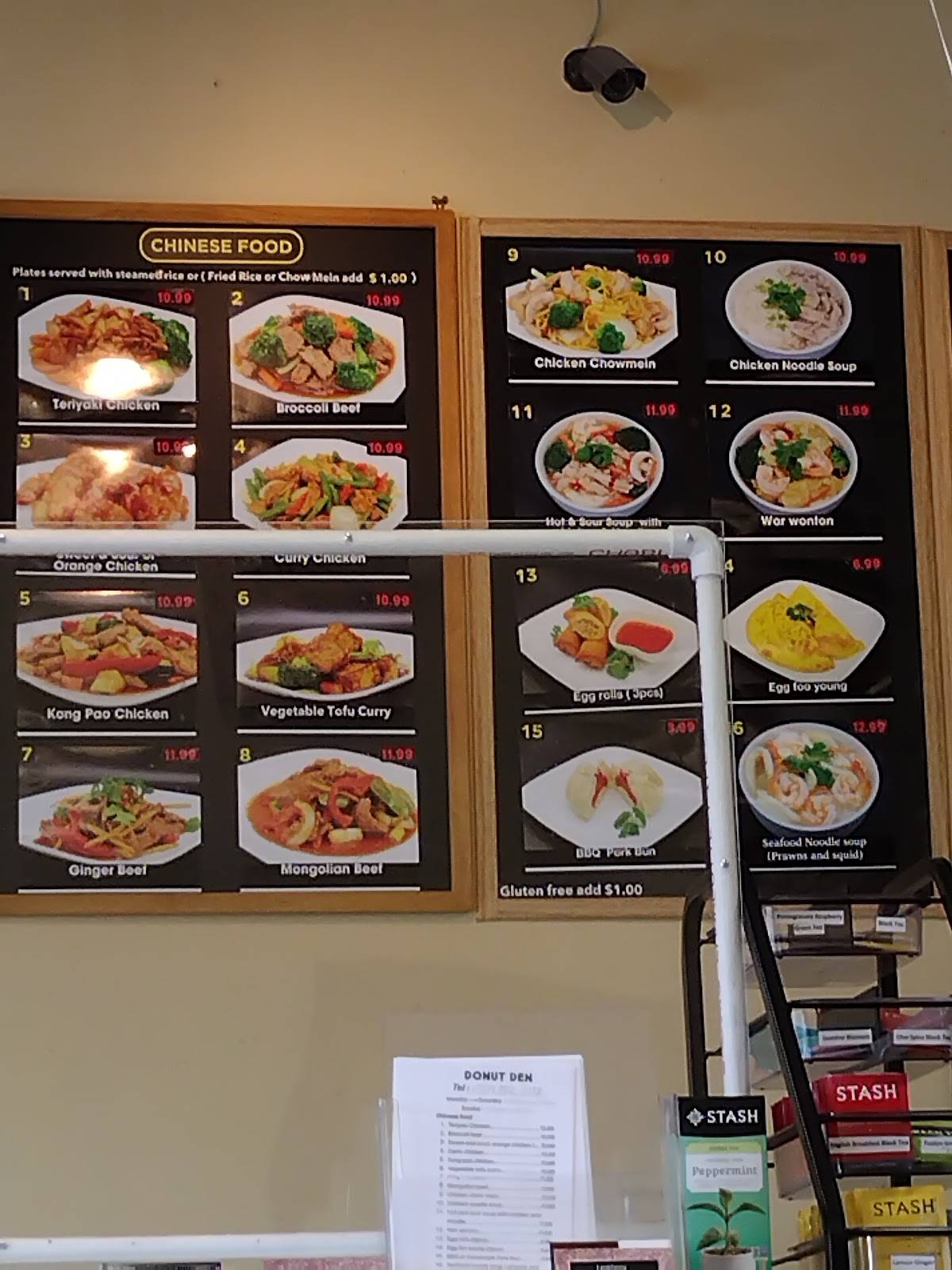 Menu at Donut Den restaurant, Petaluma