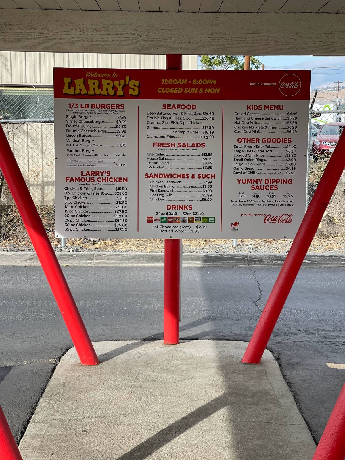 Menu at Larry's Drive In fast food, East Wenatchee