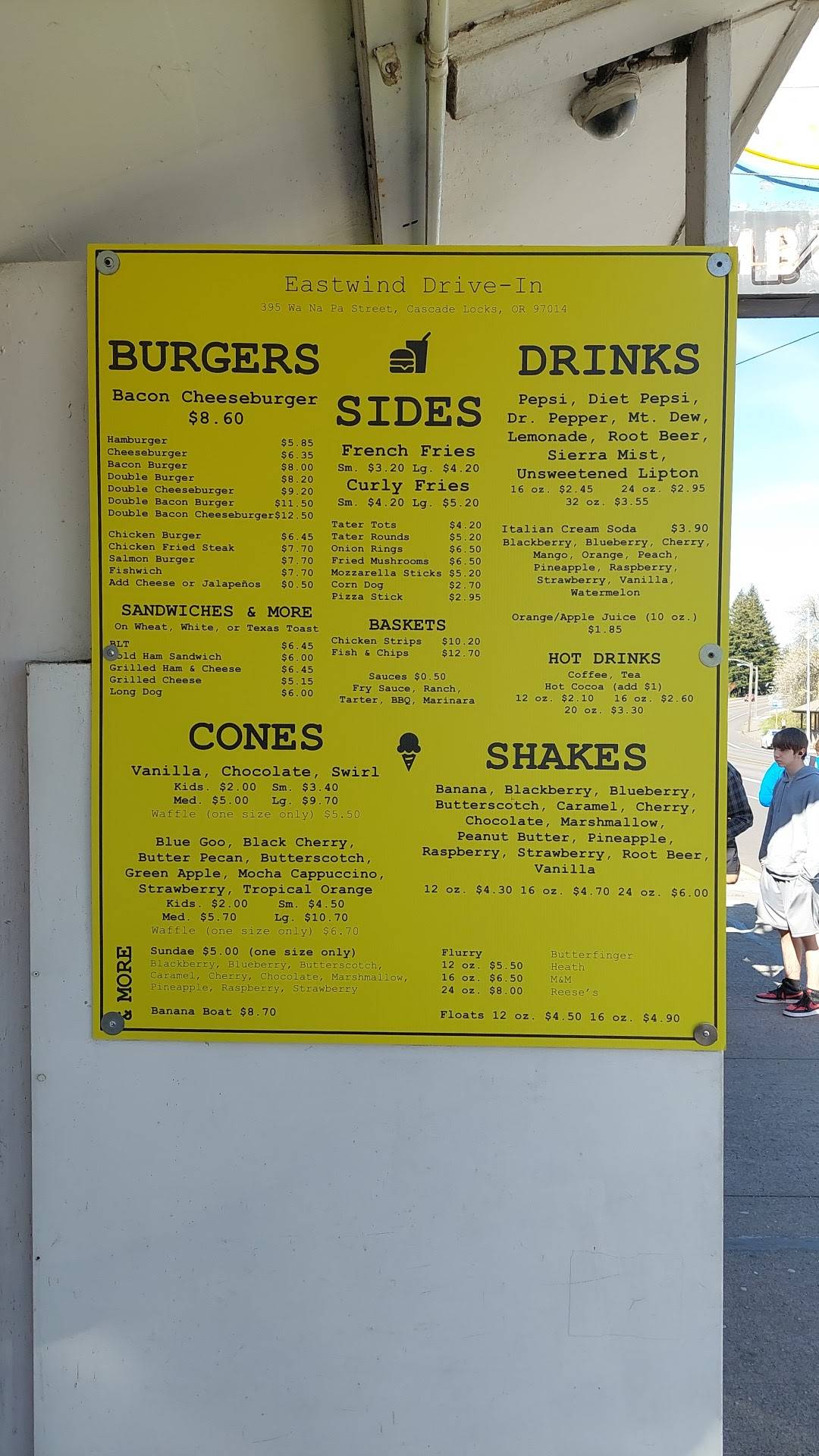 Menu at Eastwind Drive-In restaurant, Cascade Locks