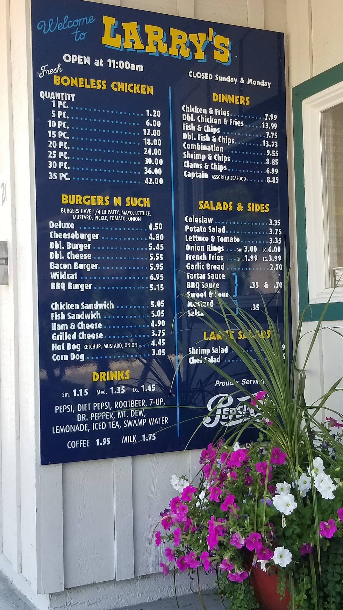Menu at Larry's Drive In fast food, East Wenatchee
