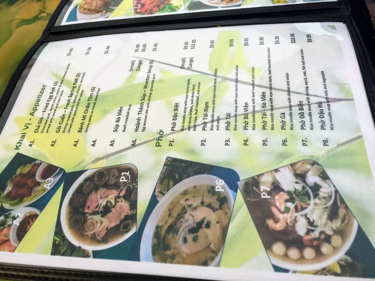 Menu at Pho Nguyen Vietnamese Noodle restaurant, Valparaiso