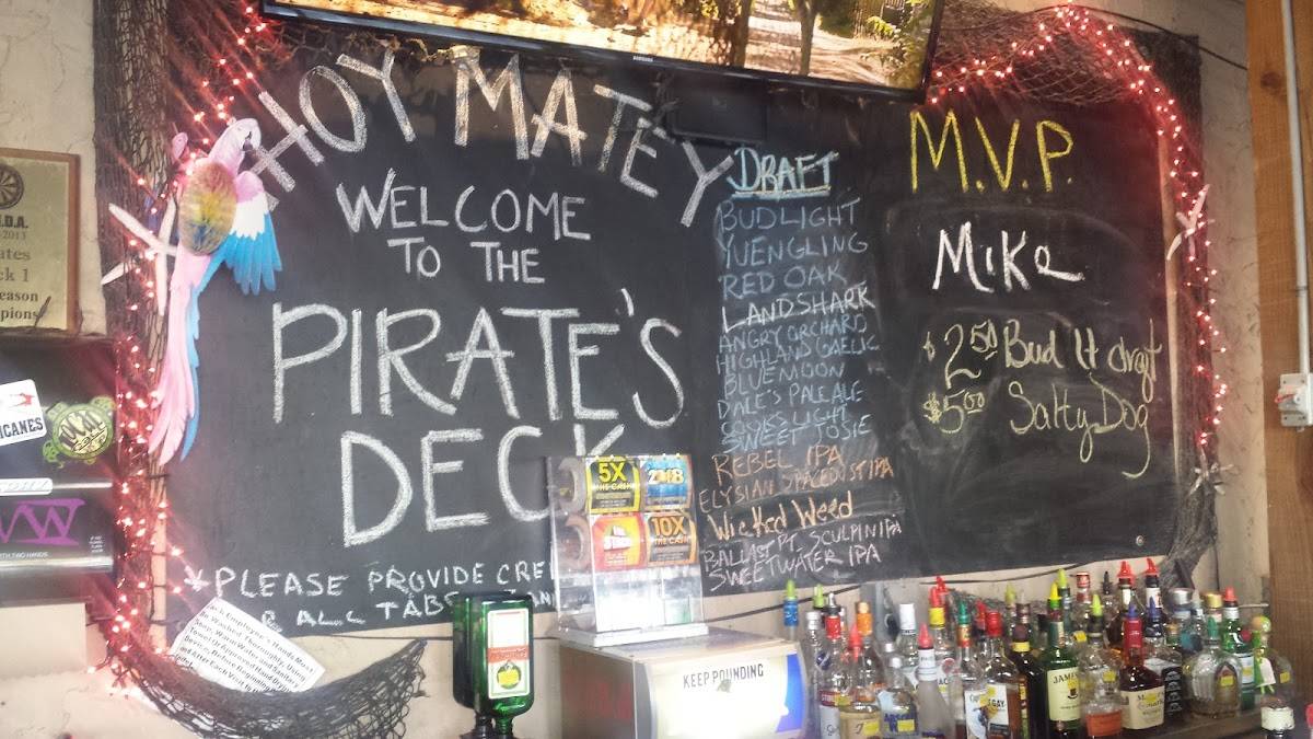 Menu at Pirates Deck pub & bar, Oak Island, E Oak Island Dr