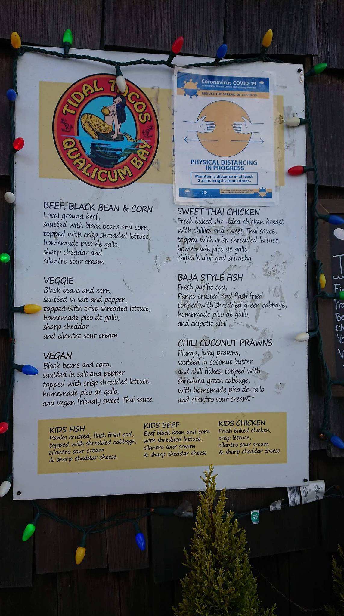 Menu at Fanny Bay Tidal Tacos restaurant, Qualicum Bay