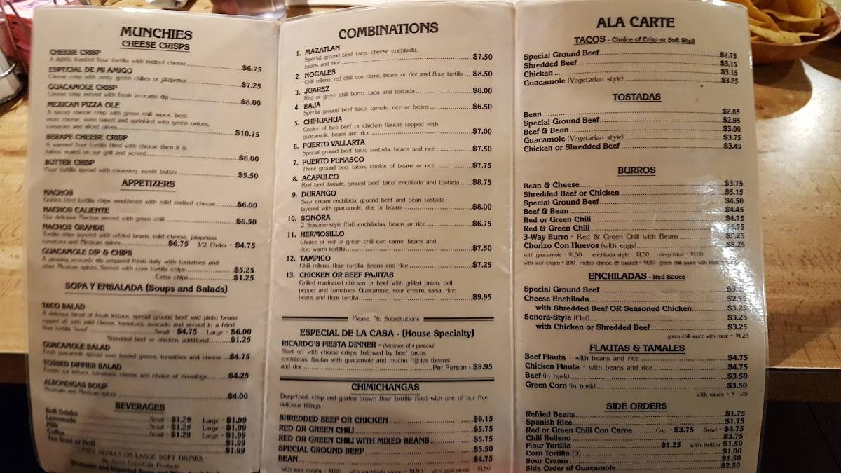 Menu at Mi Amigo Ricardo restaurant, Casa Grande