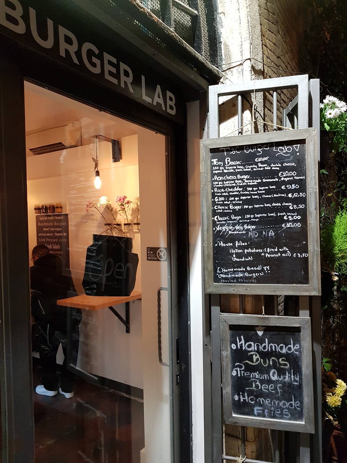 Menu at T. & C. Burger Lab fast food, Rome