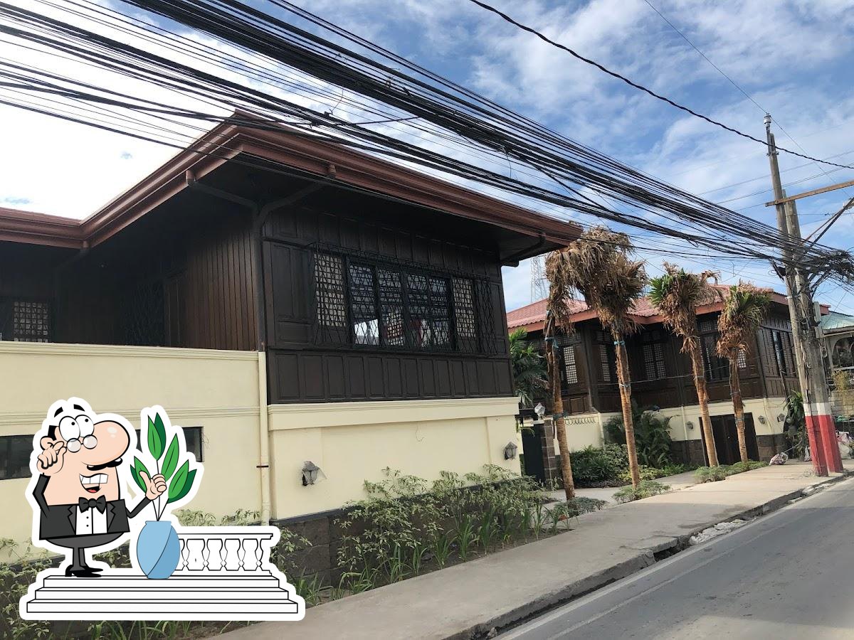 La Luna Café restaurant, Taguig - Restaurant reviews