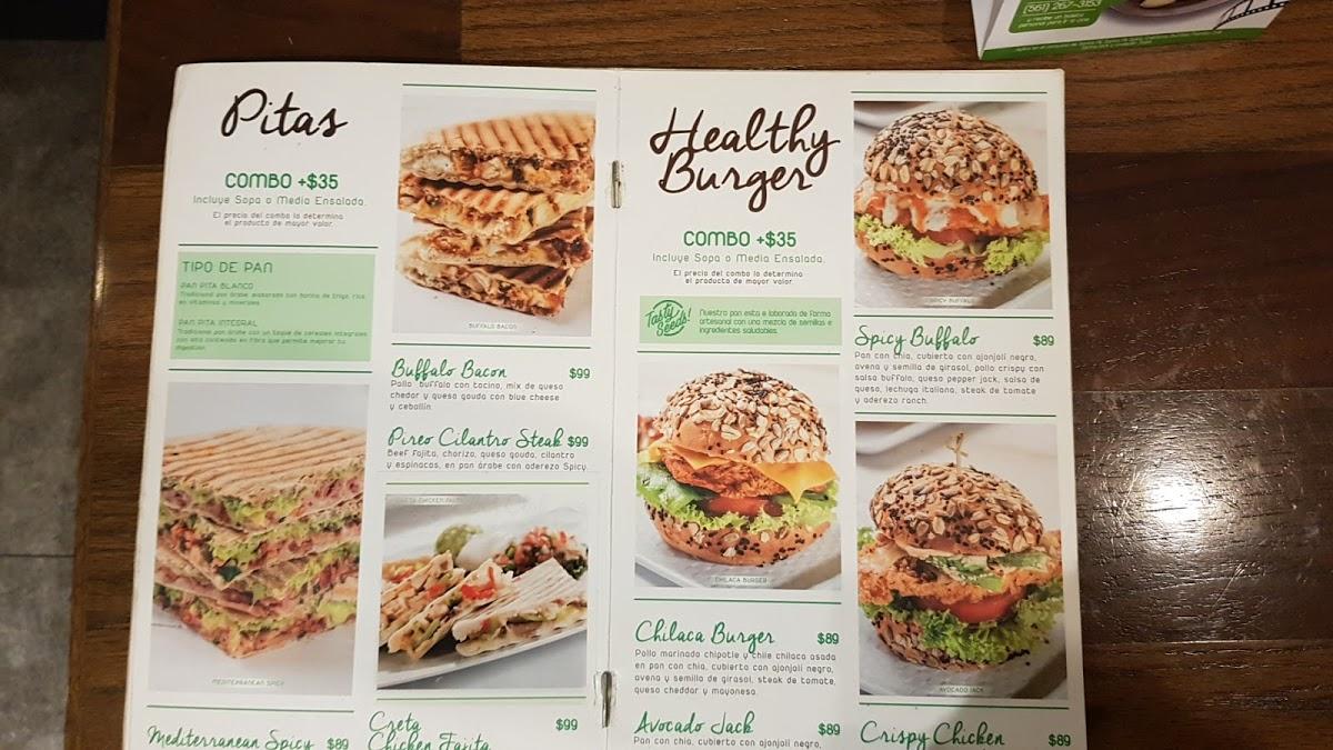 Menu at Super Salads pub & bar, Monterrey, Av Eugenio Garza Sada 6115