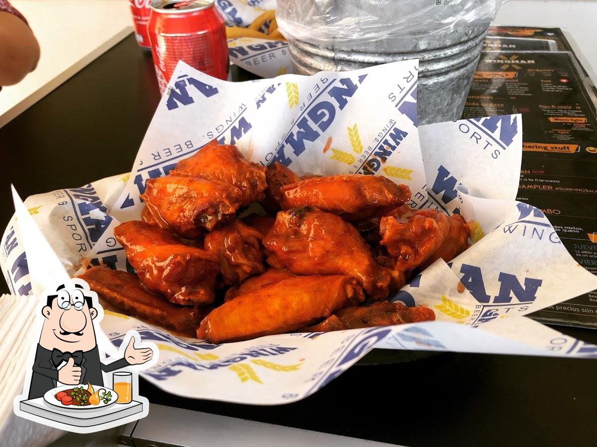Wingman pub & bar, Tijuana, La Paz 871 - Restaurant menu and reviews