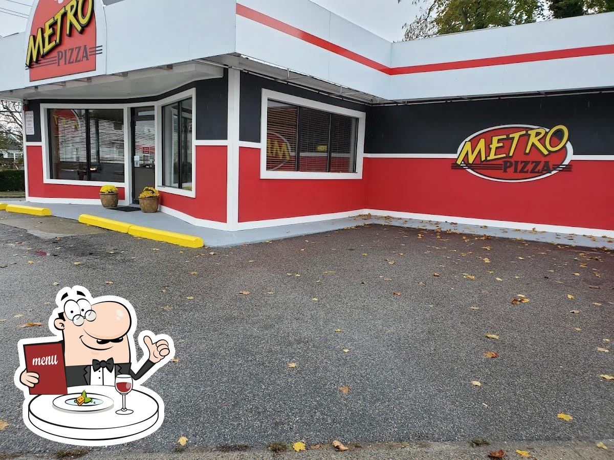 Metro Pizza, 32 Dartmouth St in New Bedford - Restaurant menu and reviews