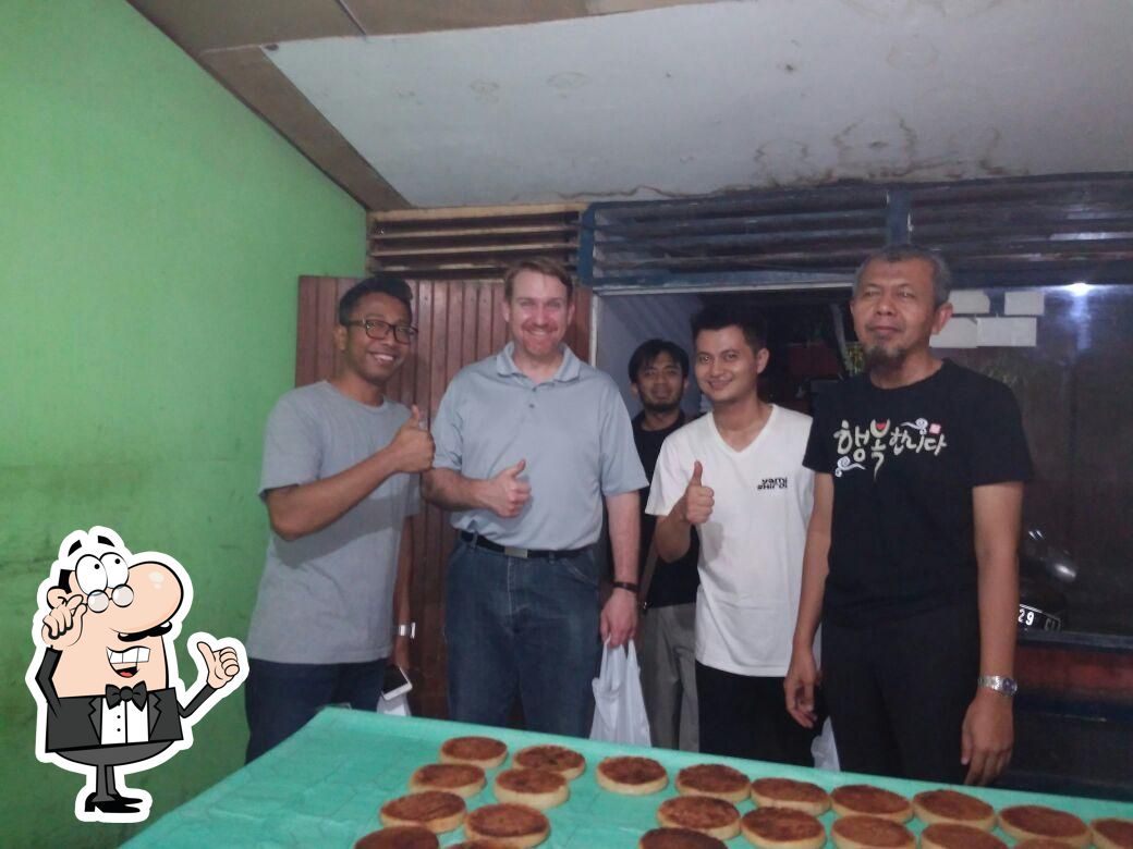 Wingko " Kereta Api " Bu Sawi, Balun - Restaurant reviews