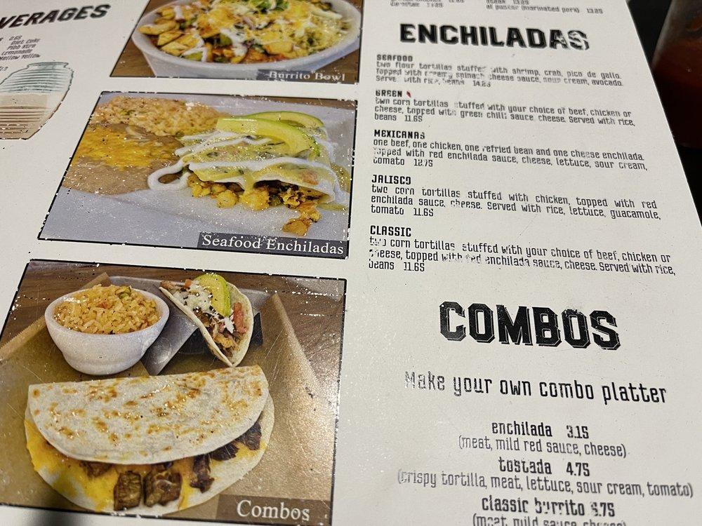 Menu at El Barco Méxican Restaurant, Urbandale