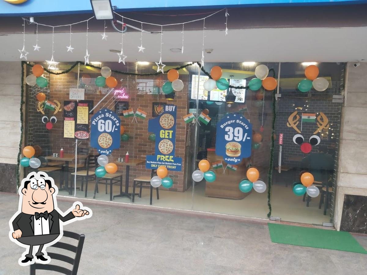 Roms Pizza, Ghaziabad - Restaurant menu, prices and reviews