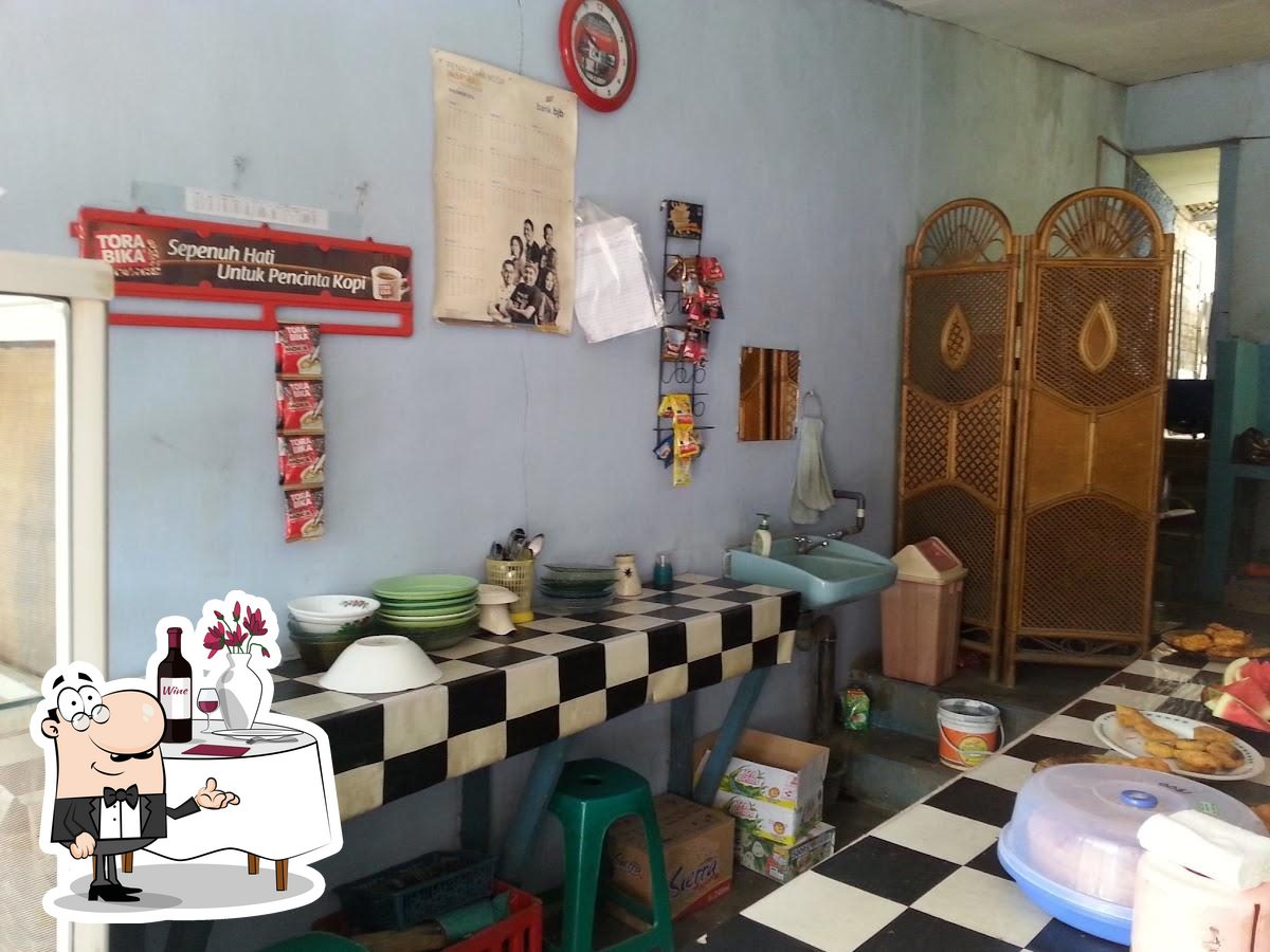 Warung Nasi Khas Sunda "Indra" restaurant, Padalarang