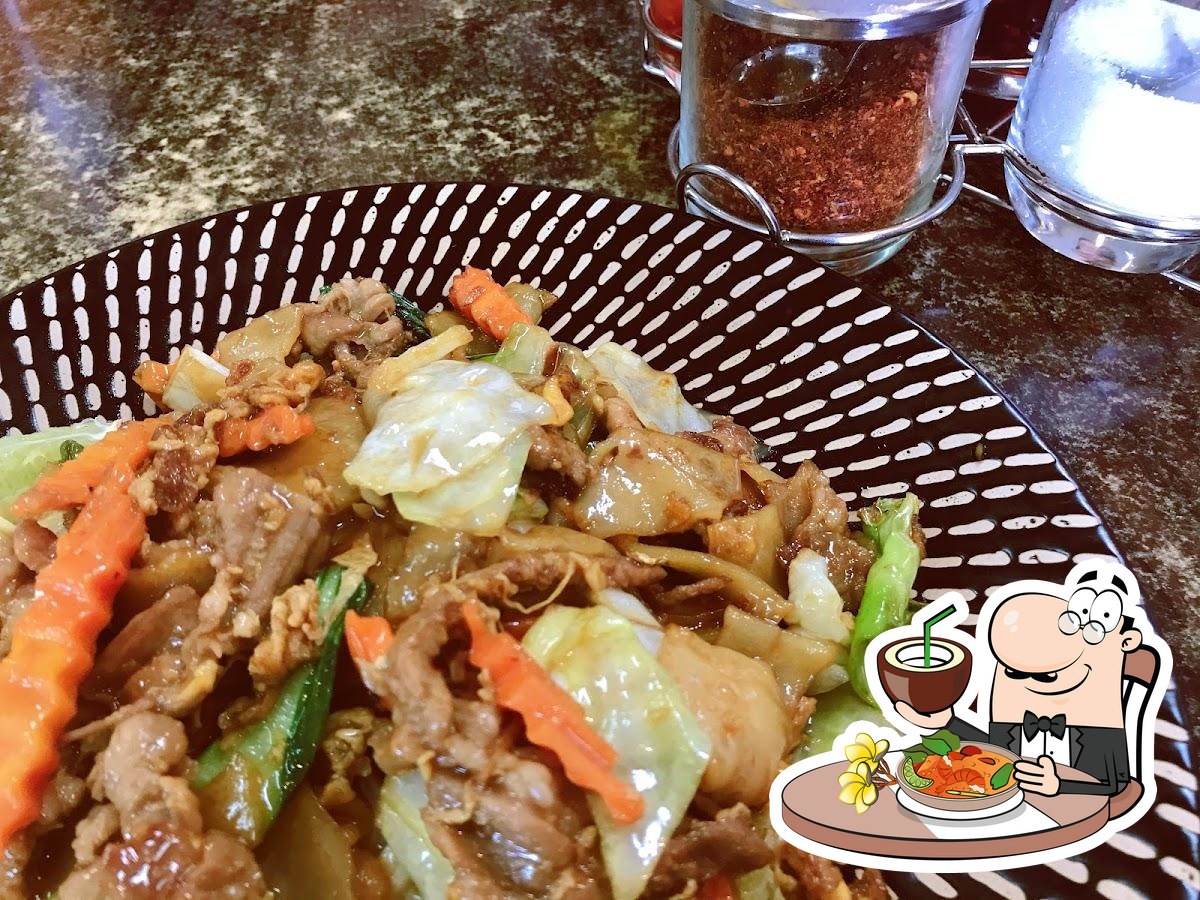 IMM THAI CAFE in Cairns - Restaurant menu and reviews