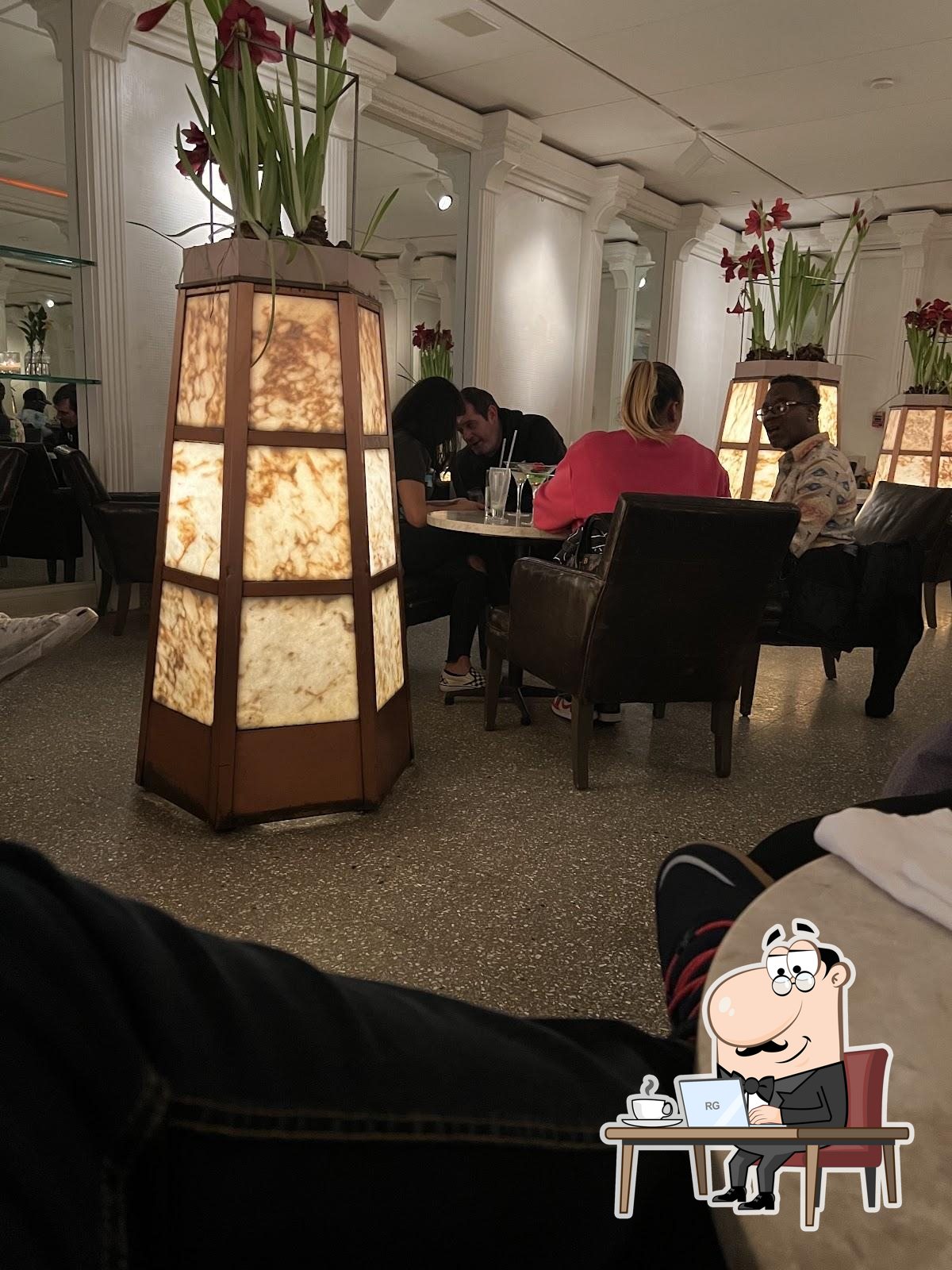 Elsa's On the Park, Milwaukee - Restaurant menu, prices and reviews