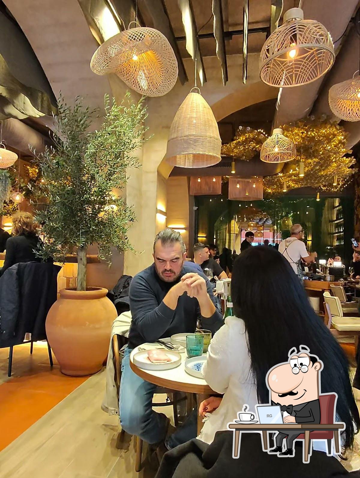 Max Mariola - RESTAURANT, Milano - Menu del ristorante, prezzi e recensioni