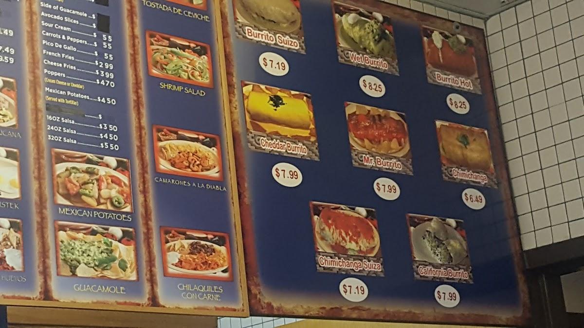 Menu at Los 3 Burritos restaurant, Diamond, E Division St