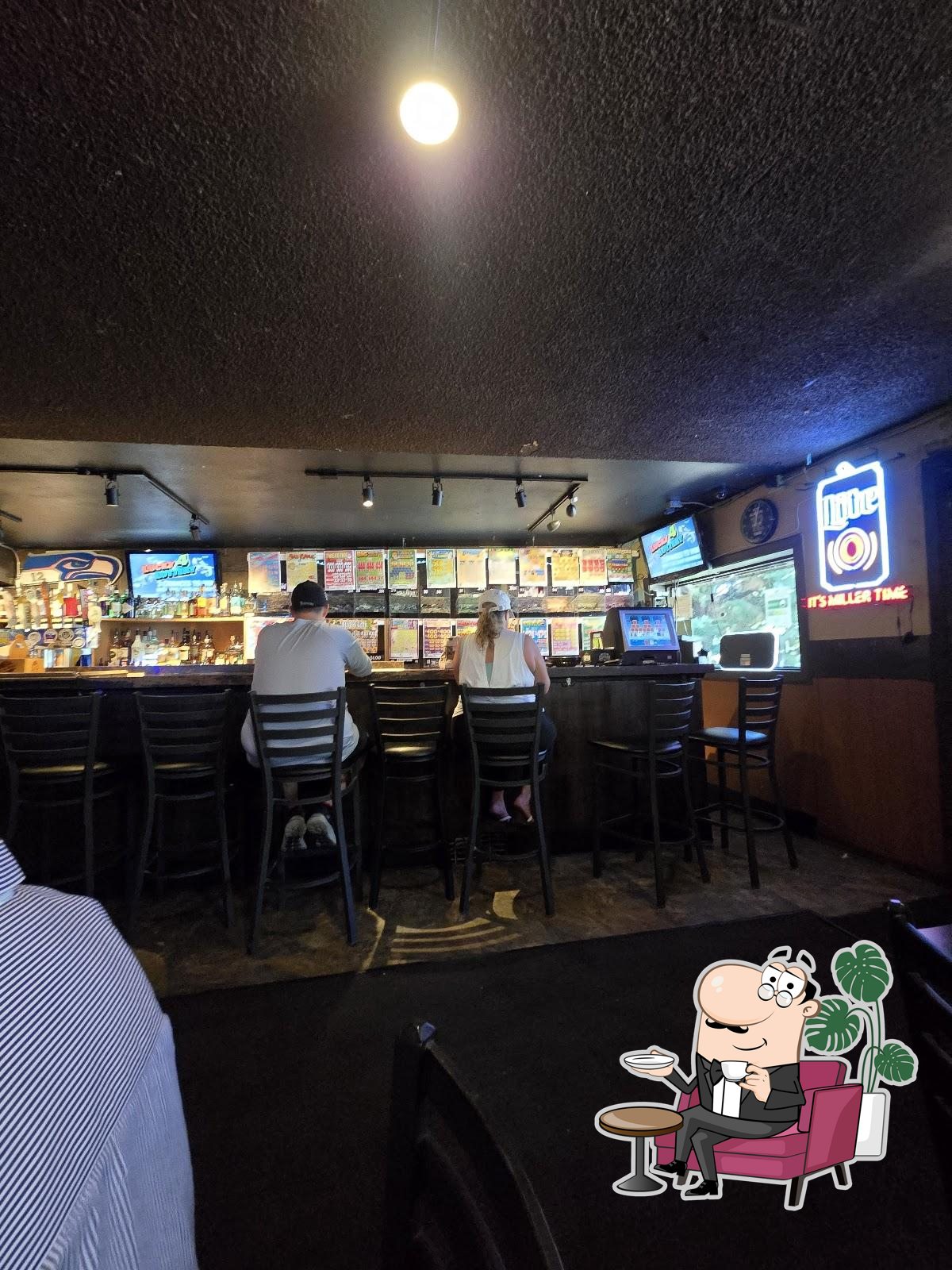 Pla-Mor Bar & Grill, Maple Valley - Restaurant menu, prices and reviews