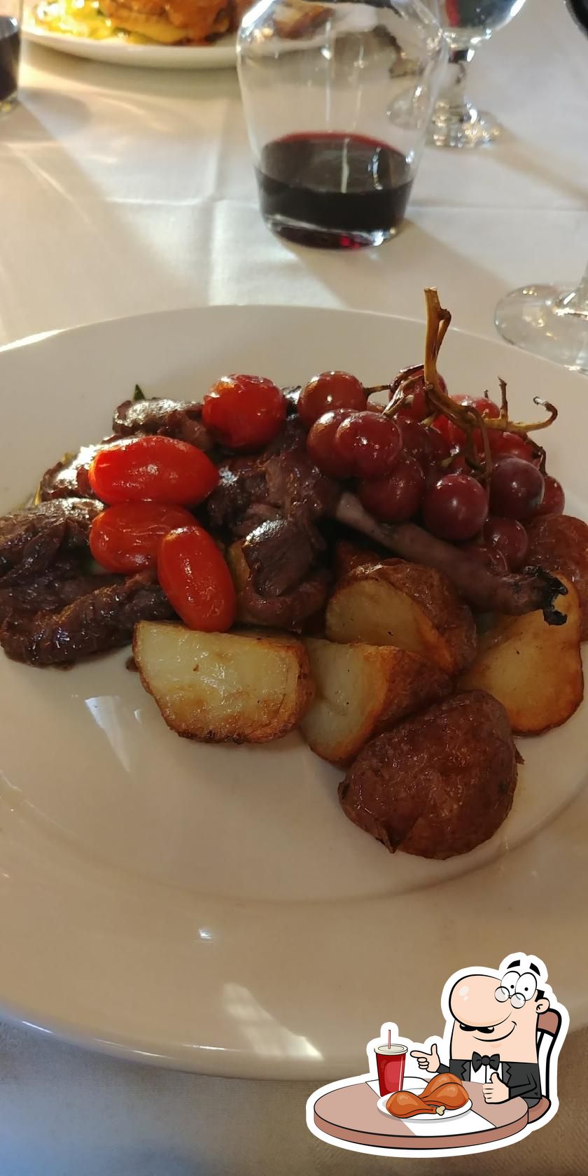 Grant Hall Dining Room & Lounge in Moose Jaw - Restaurant menu and reviews